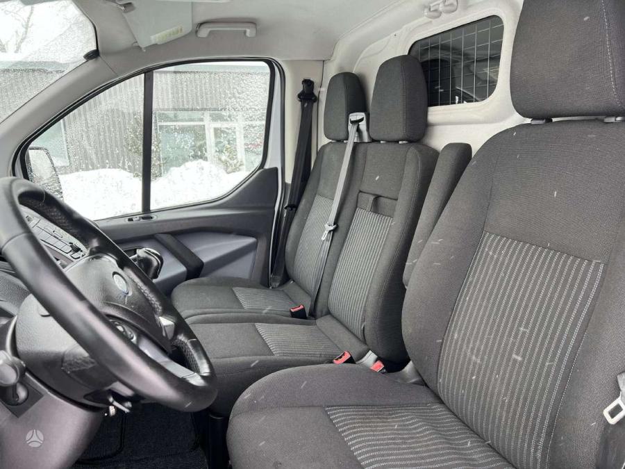 Balts Ford Transit Custom 2014 Telšiai, ar dzinēja tilpumu 2.20 L un nobraukumu 407 tūkst. km par 4700 €, foto 12 vietnē AUTOMOTO.COM.LV