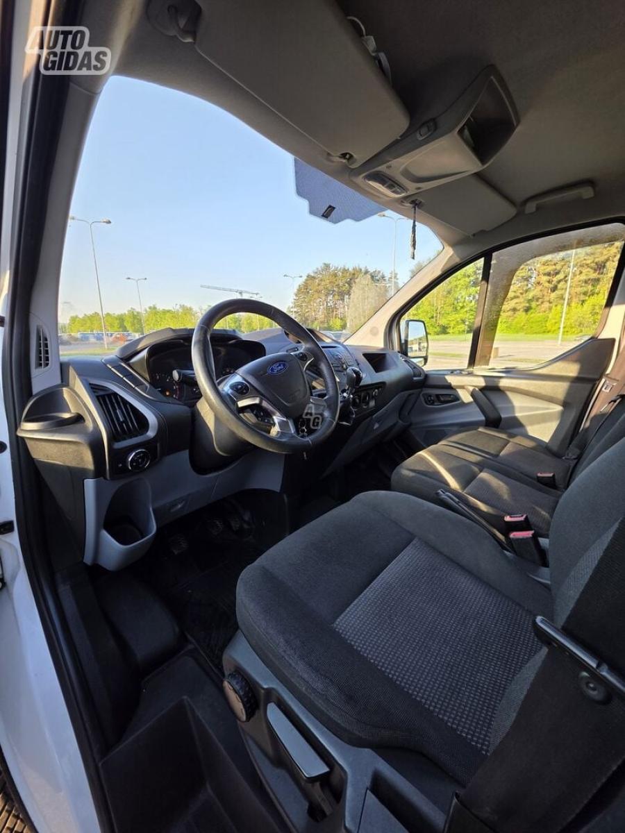 Balts Ford Transit Custom 2014 Viļņa, ar dzinēja tilpumu 2.20 L un nobraukumu 191 tūkst. km par 7900 €, foto 4 vietnē AUTOMOTO.COM.LV
