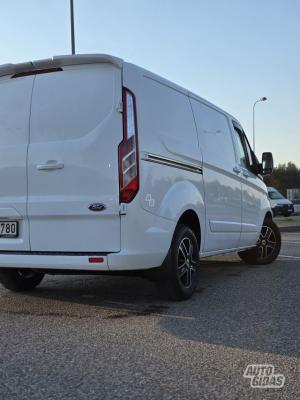 Balts Ford Transit Custom 2014 Viļņa, ar dzinēja tilpumu 2.20 L un nobraukumu 191 tūkst. km par 7900 €, foto 12 vietnē AUTOMOTO.COM.LV