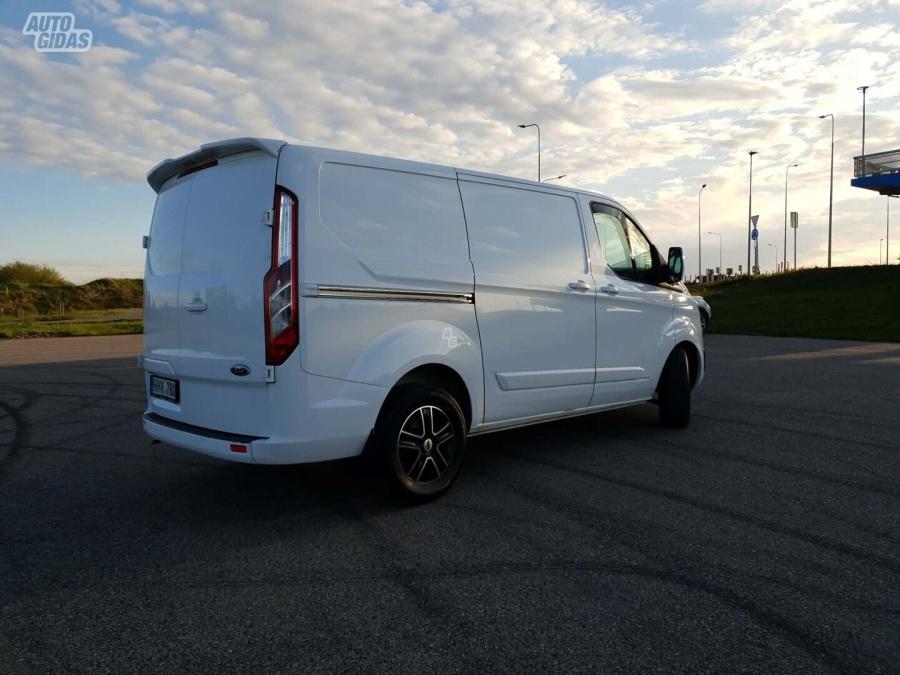 Balts Ford Transit Custom 2014 Viļņa, ar dzinēja tilpumu 2.20 L un nobraukumu 191 tūkst. km par 7900 €, foto 13 vietnē AUTOMOTO.COM.LV