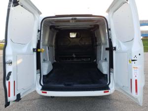 Balts Ford Transit Custom 2014 Viļņa, ar dzinēja tilpumu 2.20 L un nobraukumu 191 tūkst. km par 7900 €, foto 14 vietnē AUTOMOTO.COM.LV
