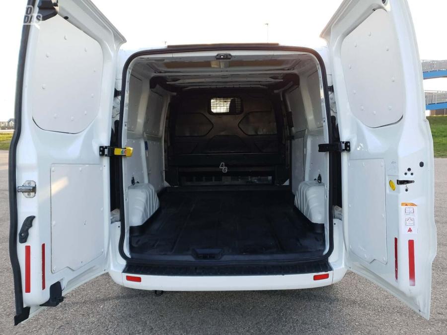 Balts Ford Transit Custom 2014 Viļņa, ar dzinēja tilpumu 2.20 L un nobraukumu 191 tūkst. km par 7900 €, foto 14 vietnē AUTOMOTO.COM.LV