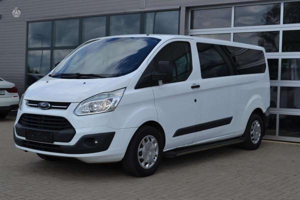 White Ford Transit Custom 2014 in Vilnius, with an engine capacity of 2.20 L and mileage of 233 thousand km for 11500 €, photo 2 on AUTOMOTO.COM.LV