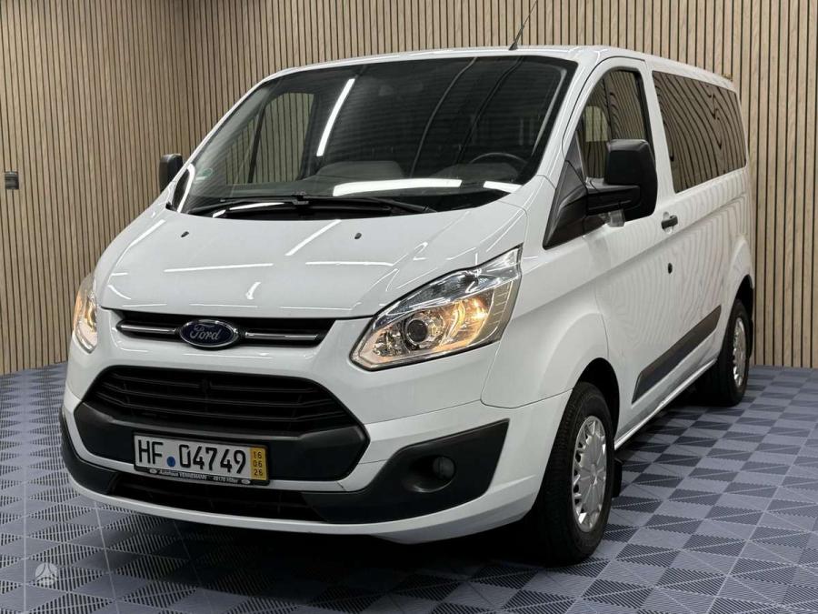 Balts Ford Transit Custom 2014 Marijampole, ar dzinēja tilpumu 2.20 L un nobraukumu 243 tūkst. km par 10500 €, foto 5 vietnē AUTOMOTO.COM.LV