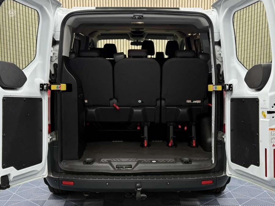 Balts Ford Transit Custom 2014 Marijampole, ar dzinēja tilpumu 2.20 L un nobraukumu 243 tūkst. km par 10500 €, foto 9 vietnē AUTOMOTO.COM.LV