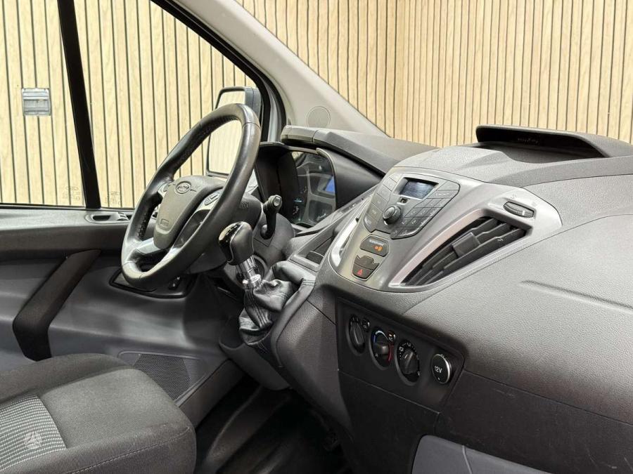 Balts Ford Transit Custom 2014 Marijampole, ar dzinēja tilpumu 2.20 L un nobraukumu 243 tūkst. km par 10500 €, foto 15 vietnē AUTOMOTO.COM.LV