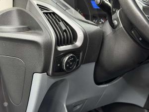 Balts Ford Transit Custom 2014 Marijampole, ar dzinēja tilpumu 2.20 L un nobraukumu 243 tūkst. km par 10500 €, foto 19 vietnē AUTOMOTO.COM.LV