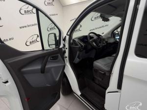 White Ford Transit Custom 2014 in Vilnius, with an engine capacity of 2.20 L and mileage of 294 thousand km for 5900 €, photo 23 on AUTOMOTO.COM.LV