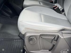 White Ford Transit Custom 2014 in Vilnius, with an engine capacity of 2.20 L and mileage of 294 thousand km for 5900 €, photo 26 on AUTOMOTO.COM.LV