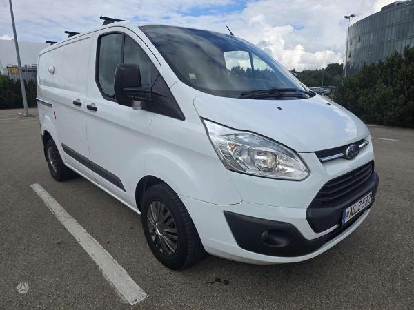 White Ford Transit Custom 2014 in Siauliai, with an engine capacity of 2.20 L and mileage of 210 thousand km for 4800 €, photo 2 on AUTOMOTO.COM.LV