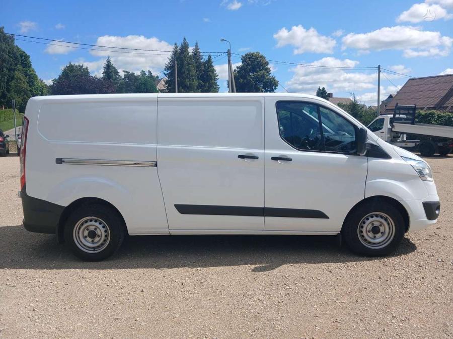 Balts Ford Transit Custom 2014 Kelmė, ar dzinēja tilpumu 2.20 L un nobraukumu 340 tūkst. km par 5700 €, foto 3 vietnē AUTOMOTO.COM.LV
