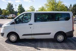 White Ford Transit Custom 2014 in Vilnius, with an engine capacity of 2.20 L and mileage of 389 thousand km for 6500 €, photo 3 on AUTOMOTO.COM.LV