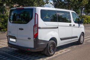 White Ford Transit Custom 2014 in Vilnius, with an engine capacity of 2.20 L and mileage of 389 thousand km for 6500 €, photo 6 on AUTOMOTO.COM.LV