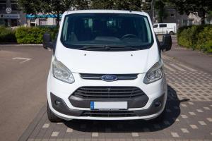 White Ford Transit Custom 2014 in Vilnius, with an engine capacity of 2.20 L and mileage of 389 thousand km for 6500 €, photo 9 on AUTOMOTO.COM.LV
