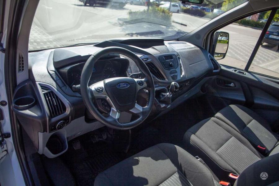 White Ford Transit Custom 2014 in Vilnius, with an engine capacity of 2.20 L and mileage of 389 thousand km for 6500 €, photo 12 on AUTOMOTO.COM.LV