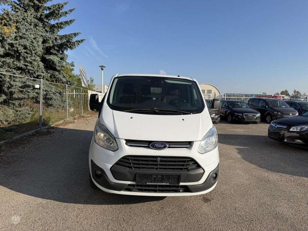 Balts Ford Transit Custom 2014 Marijampole, ar dzinēja tilpumu 2.20 L un nobraukumu 190 tūkst. km par 5150 €, foto 3 vietnē AUTOMOTO.COM.LV