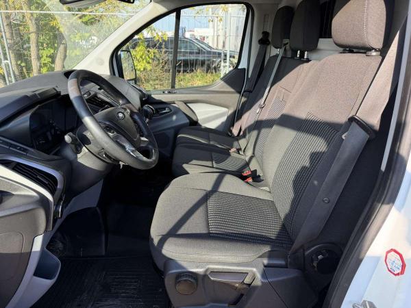 Balts Ford Transit Custom 2014 Marijampole, ar dzinēja tilpumu 2.20 L un nobraukumu 190 tūkst. km par 5150 €, foto 10 vietnē AUTOMOTO.COM.LV