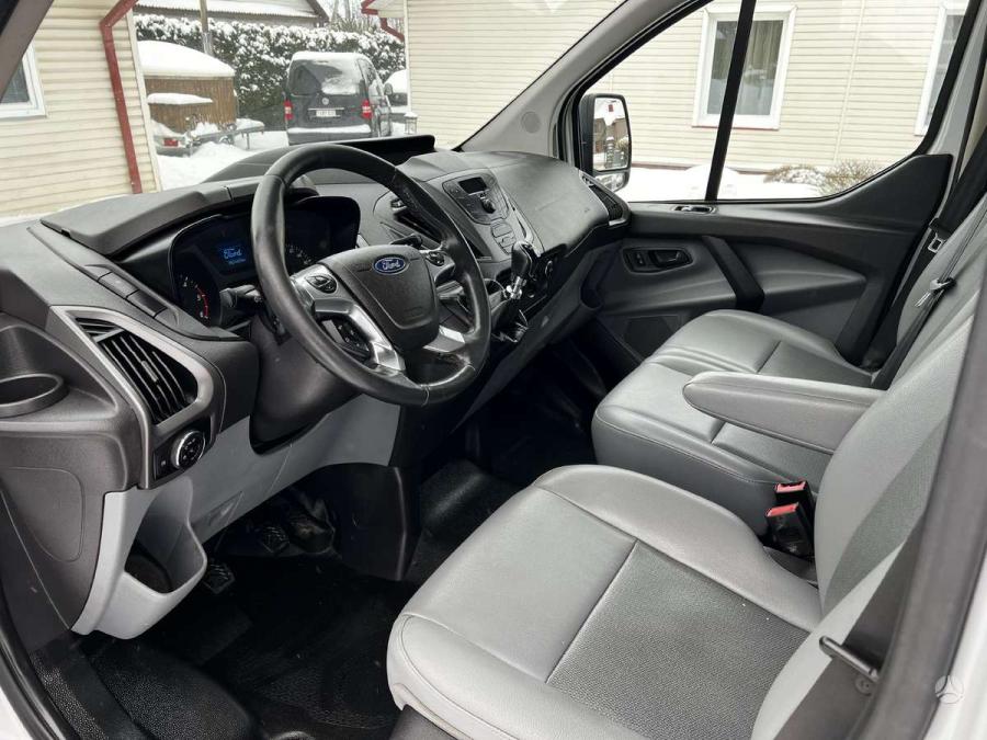 Balts Ford Transit Custom 2015 Ukmergė, ar dzinēja tilpumu 2.20 L un nobraukumu 287 tūkst. km par 9250 €, foto 10 vietnē AUTOMOTO.COM.LV