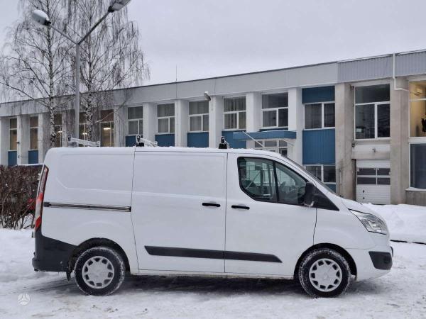 Balts Ford Transit Custom 2015 Viļņa, ar dzinēja tilpumu 0.00 L un nobraukumu 192 tūkst. km par 6200 €, foto 4 vietnē AUTOMOTO.COM.LV