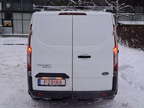 White Ford Transit Custom 2015 in Vilnius, with an engine capacity of 2.20 L and mileage of 192 thousand km for 6200 €, photo 9 on AUTOMOTO.COM.LV