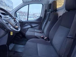 Balts Ford Transit Custom 2015 Viļņa, ar dzinēja tilpumu 2.20 L un nobraukumu 192 tūkst. km par 6200 €, foto 20 vietnē AUTOMOTO.COM.LV