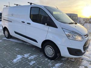 Balts Ford Transit Custom 2015 Tauragė, ar dzinēja tilpumu 2.20 L un nobraukumu 318 tūkst. km par 6200 €, foto  vietnē AUTOMOTO.COM.LV