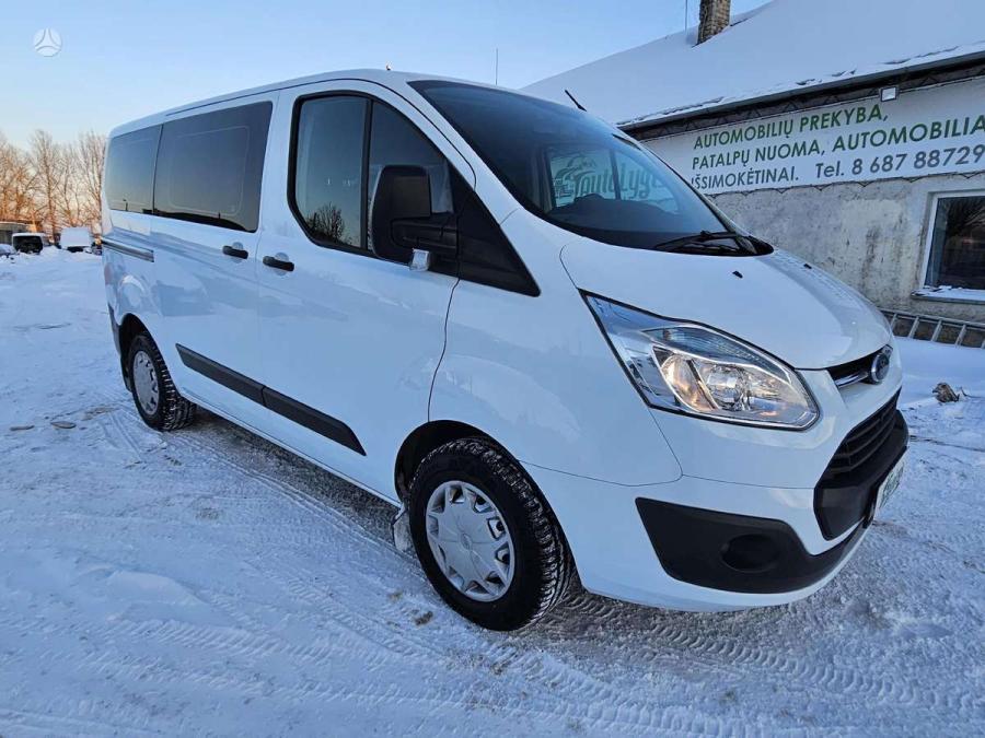 White Ford Transit Custom 2015 in Klaipeda, with an engine capacity of 2.20 L and mileage of 170 thousand km for 12290 €, photo 3 on AUTOMOTO.COM.LV