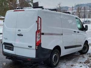 Balts Ford Transit Custom 2015 Viļņa, ar dzinēja tilpumu 2.20 L un nobraukumu 280 tūkst. km par 4000 €, foto 6 vietnē AUTOMOTO.COM.LV