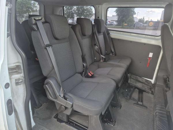 White Ford Transit Custom 2015 in Marijampole, with an engine capacity of 2.20 L and mileage of 239 thousand km for 8600 €, photo 10 on AUTOMOTO.COM.LV