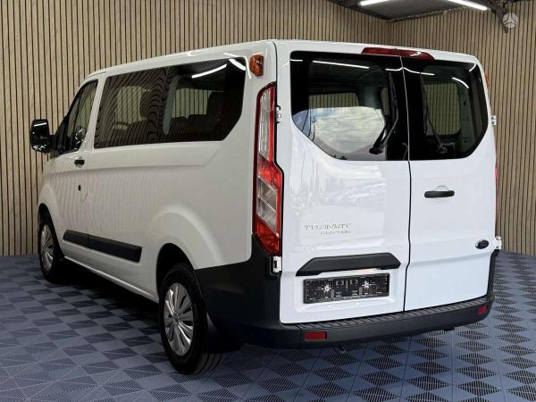 Balts Ford Transit Custom 2015 Marijampole, ar dzinēja tilpumu 2.20 L un nobraukumu 250 tūkst. km par 9500 €, foto 5 vietnē AUTOMOTO.COM.LV
