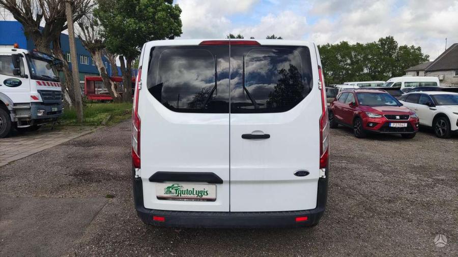 Balts Ford Transit Custom 2015 Klaipėda, ar dzinēja tilpumu 2.20 L un nobraukumu 170 tūkst. km par 11590 €, foto 11 vietnē AUTOMOTO.COM.LV