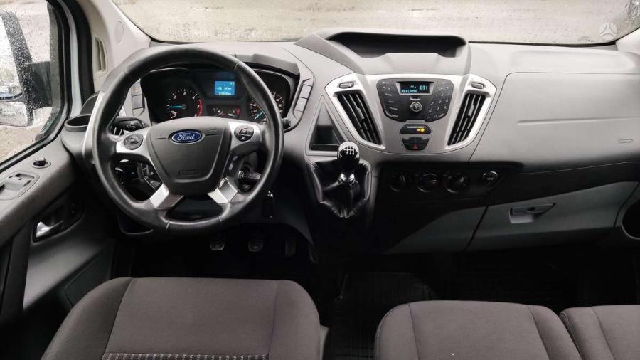 Balts Ford Transit Custom 2015 Klaipėda, ar dzinēja tilpumu 2.20 L un nobraukumu 170 tūkst. km par 11590 €, foto 14 vietnē AUTOMOTO.COM.LV