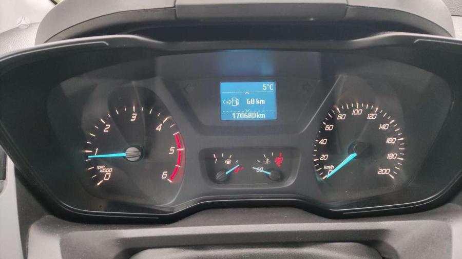 Balts Ford Transit Custom 2015 Klaipėda, ar dzinēja tilpumu 2.20 L un nobraukumu 170 tūkst. km par 11590 €, foto 16 vietnē AUTOMOTO.COM.LV