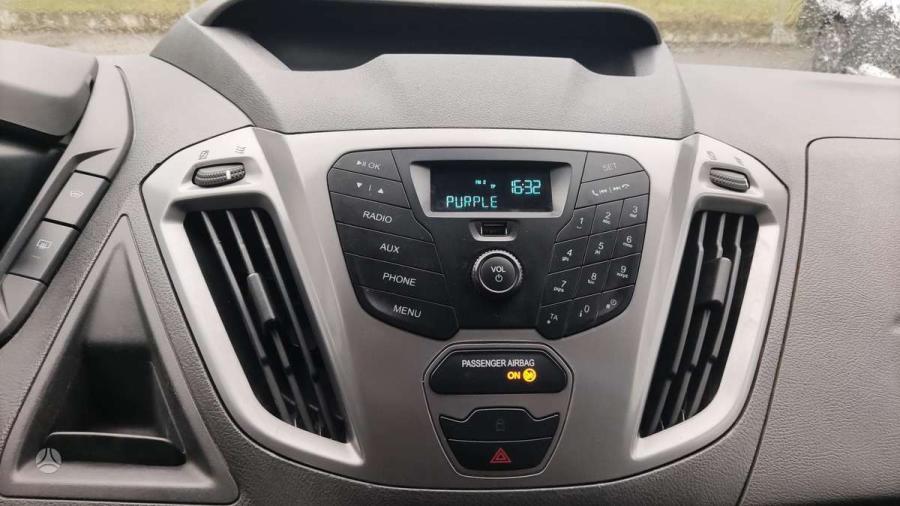 Balts Ford Transit Custom 2015 Klaipėda, ar dzinēja tilpumu 2.20 L un nobraukumu 170 tūkst. km par 11590 €, foto 19 vietnē AUTOMOTO.COM.LV
