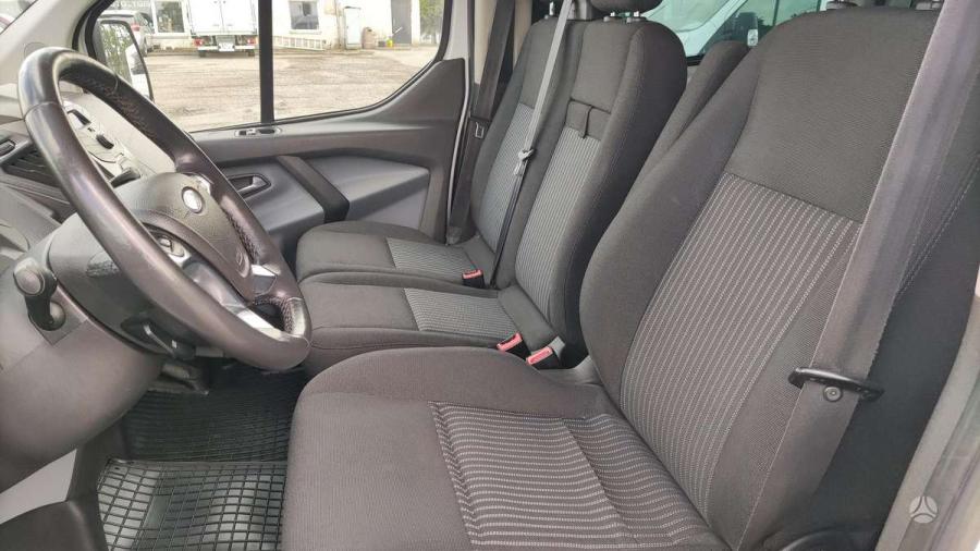 Balts Ford Transit Custom 2015 Klaipėda, ar dzinēja tilpumu 2.20 L un nobraukumu 170 tūkst. km par 11590 €, foto 26 vietnē AUTOMOTO.COM.LV