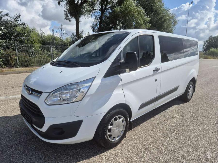 Balts Ford Transit Custom 2015 Marijampole, ar dzinēja tilpumu 2.20 L un nobraukumu 238 tūkst. km par 10800 €, foto 1 vietnē AUTOMOTO.COM.LV