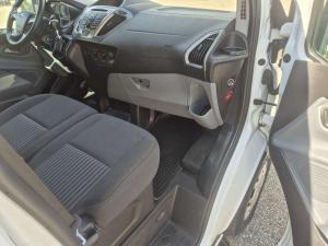 Balts Ford Transit Custom 2015 Marijampole, ar dzinēja tilpumu 2.20 L un nobraukumu 238 tūkst. km par 10800 €, foto 13 vietnē AUTOMOTO.COM.LV
