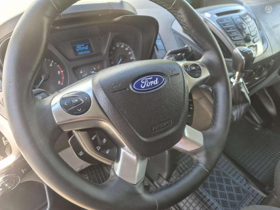 Balts Ford Transit Custom 2015 Marijampole, ar dzinēja tilpumu 2.20 L un nobraukumu 238 tūkst. km par 10800 €, foto 22 vietnē AUTOMOTO.COM.LV