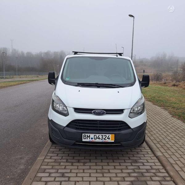 White Ford Transit Custom 2016 in Vilnius, with an engine capacity of 2.00 L and mileage of 210 thousand km for 5550 €, photo 3 on AUTOMOTO.COM.LV