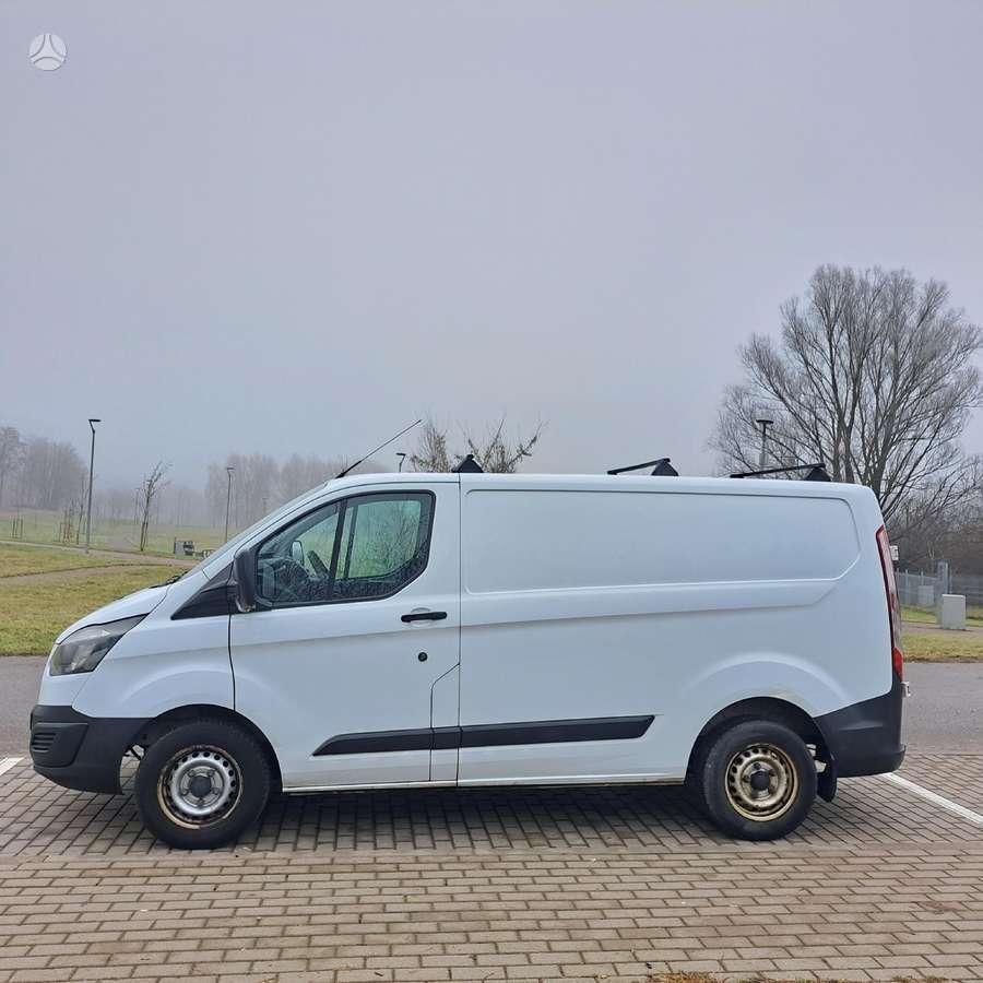 Balts Ford Transit Custom 2016 Viļņa, ar dzinēja tilpumu 2.00 L un nobraukumu 210 tūkst. km par 5550 €, foto 4 vietnē AUTOMOTO.COM.LV
