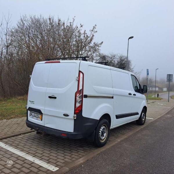 White Ford Transit Custom 2016 in Vilnius, with an engine capacity of 2.00 L and mileage of 210 thousand km for 5550 €, photo 10 on AUTOMOTO.COM.LV