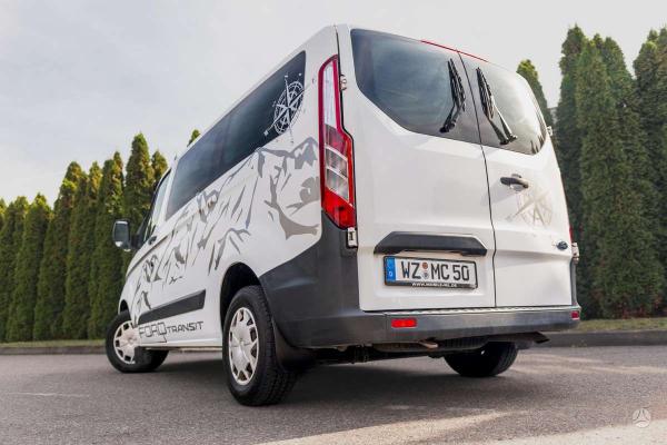 Balts Ford Transit Custom 2016 Kauņa, ar dzinēja tilpumu 1.97 L un nobraukumu 277 tūkst. km par 10650 €, foto 2 vietnē AUTOMOTO.COM.LV