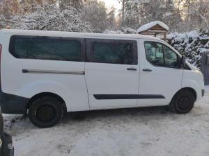 White Ford Transit Custom 2016 in Vilnius, with an engine capacity of 2.00 L and mileage of 233 thousand km for 10700 €, photo 2 on AUTOMOTO.COM.LV