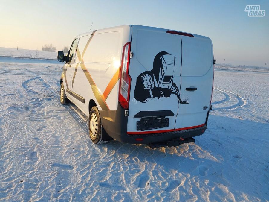 White Ford Transit Custom 2016 in Marijampole, with an engine capacity of 2.00 L and mileage of 157 thousand km for 6999 €, photo 31 on AUTOMOTO.COM.LV