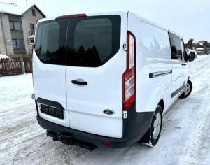 White Ford Transit Custom 2016 in Panevezys, with an engine capacity of 2.20 L and mileage of 126 thousand km for 7750 €, photo 7 on AUTOMOTO.COM.LV