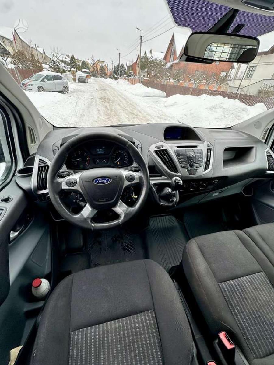 White Ford Transit Custom 2016 in Panevezys, with an engine capacity of 2.20 L and mileage of 126 thousand km for 7750 €, photo 18 on AUTOMOTO.COM.LV