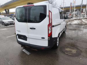Balts Ford Transit Custom 2016 Klaipėda, ar dzinēja tilpumu 2.20 L un nobraukumu 194 tūkst. km par 5500 €, foto 9 vietnē AUTOMOTO.COM.LV