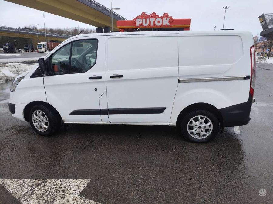 Balts Ford Transit Custom 2016 Klaipėda, ar dzinēja tilpumu 2.20 L un nobraukumu 194 tūkst. km par 5500 €, foto 12 vietnē AUTOMOTO.COM.LV