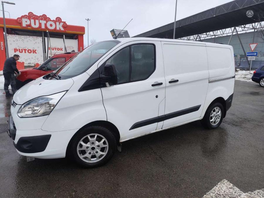 Balts Ford Transit Custom 2016 Klaipėda, ar dzinēja tilpumu 2.20 L un nobraukumu 194 tūkst. km par 5500 €, foto 13 vietnē AUTOMOTO.COM.LV