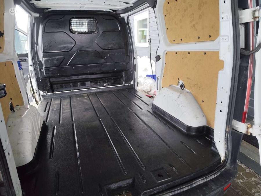 Balts Ford Transit Custom 2016 Klaipėda, ar dzinēja tilpumu 2.20 L un nobraukumu 194 tūkst. km par 5500 €, foto 21 vietnē AUTOMOTO.COM.LV